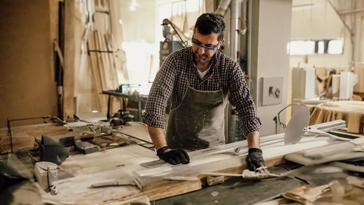 How to choose a builder and when to pay him or her or them? - Cleartrade